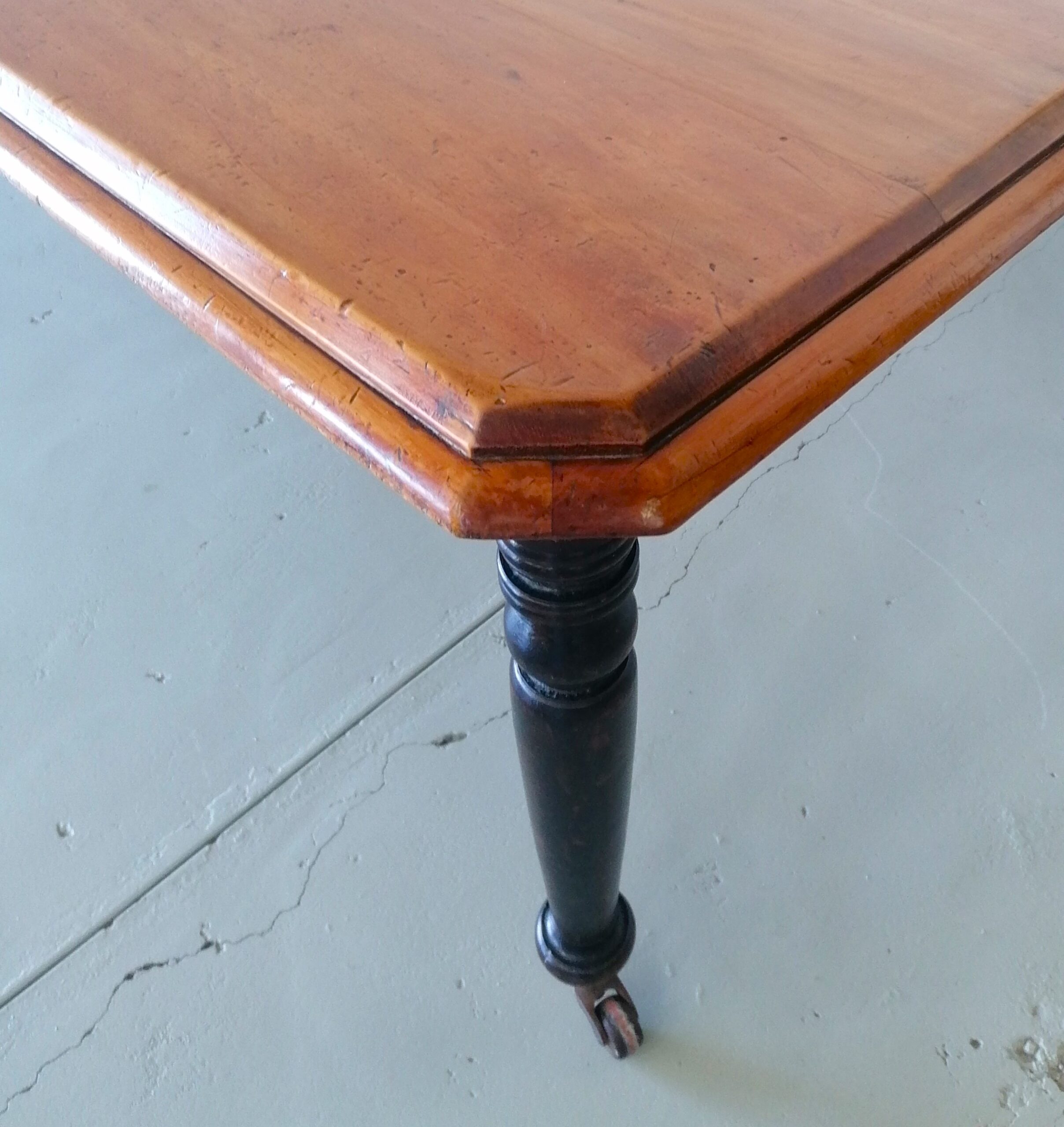 Yellowwood and stinkwood 19thC Cape table - Lutge Gallery